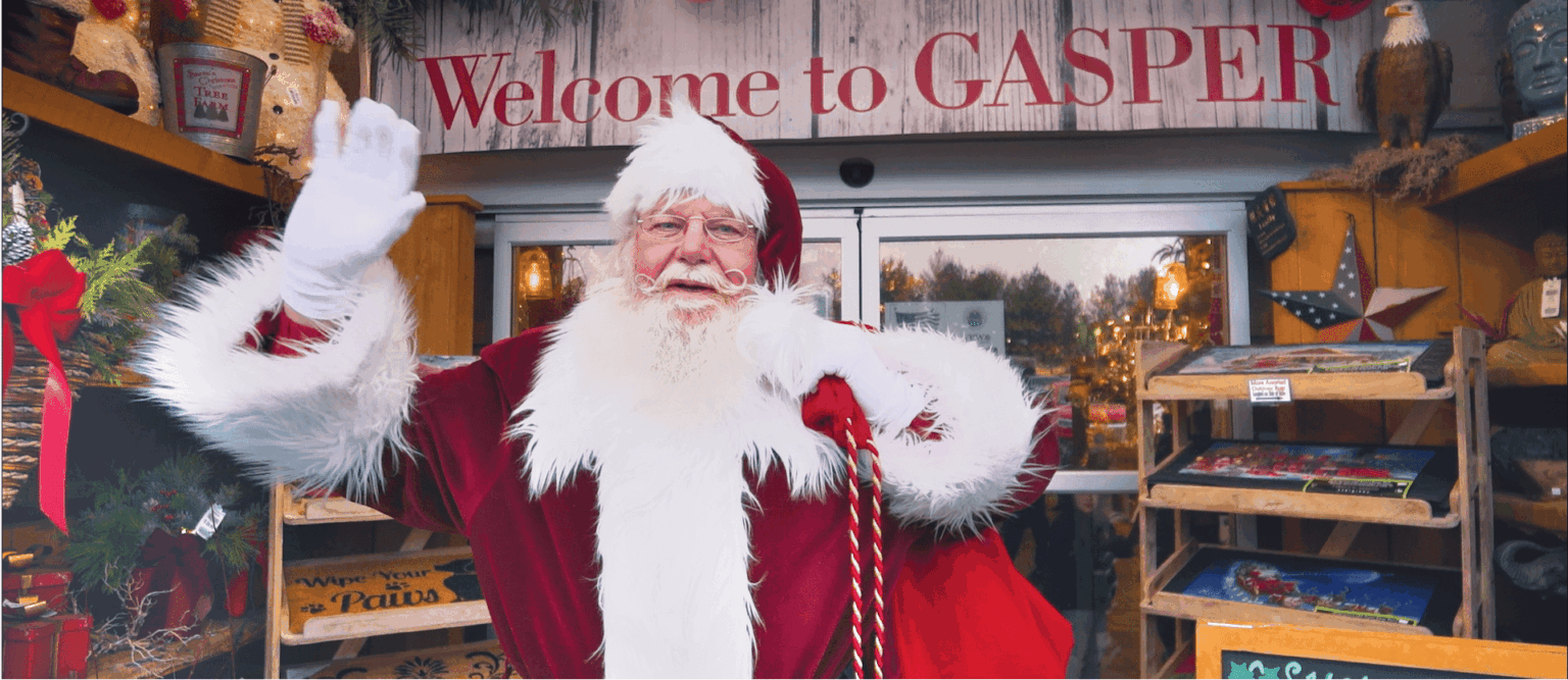 Photos with Santa at Gasper Home and Garden Center - Bucks County Parent